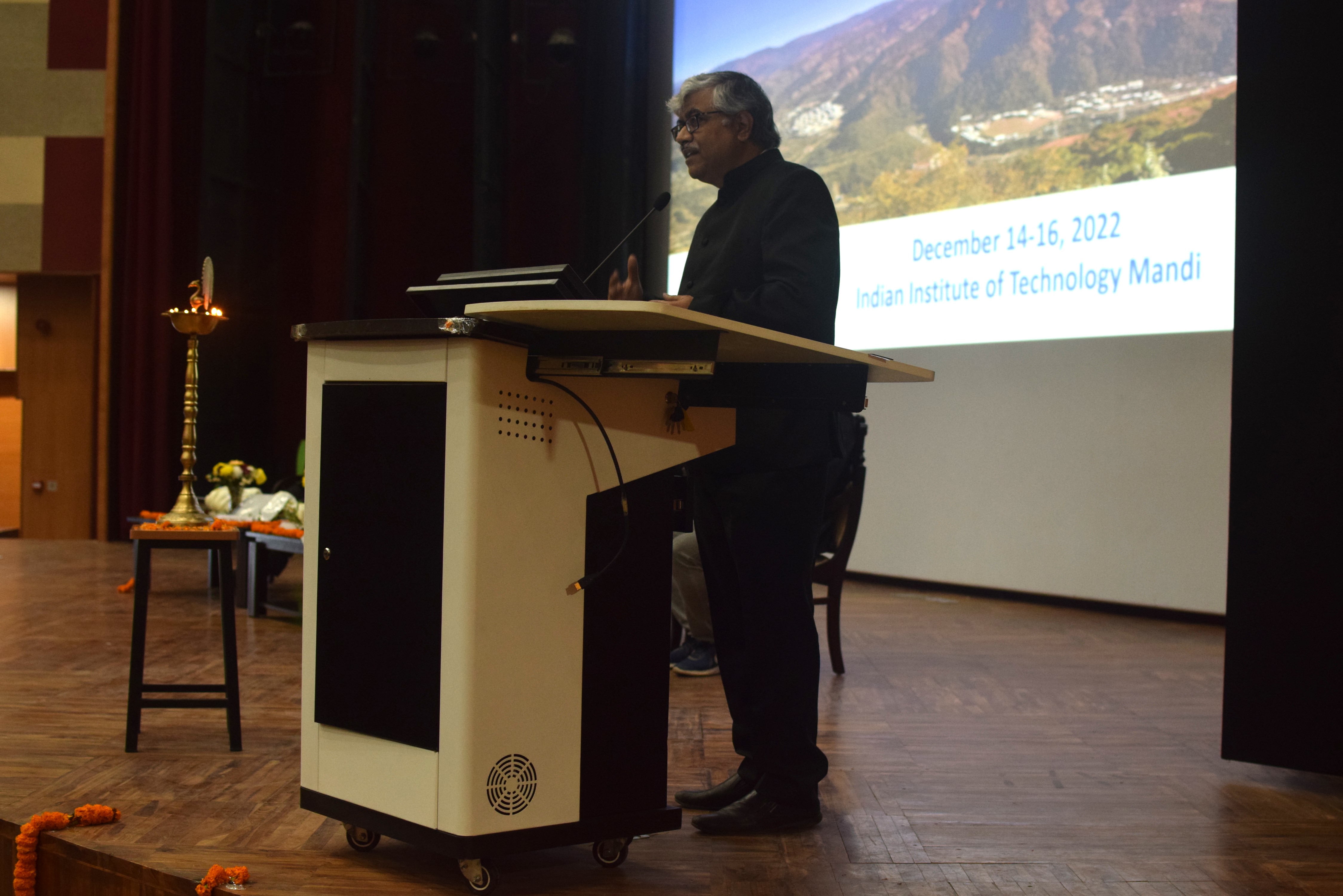 Indian Society Of Theoretical and Applied Mechanics (ISTAM)